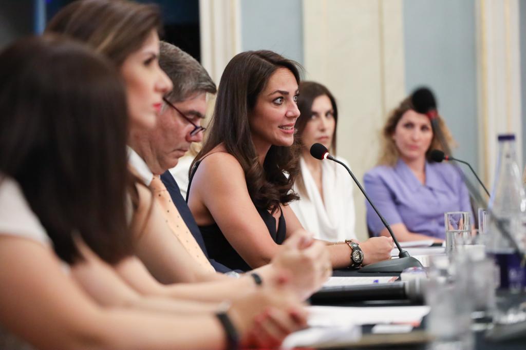 «Ο δρόμος για την ισότιμη συμμετοχή των γυναικών στην αγορά εργασίας ...